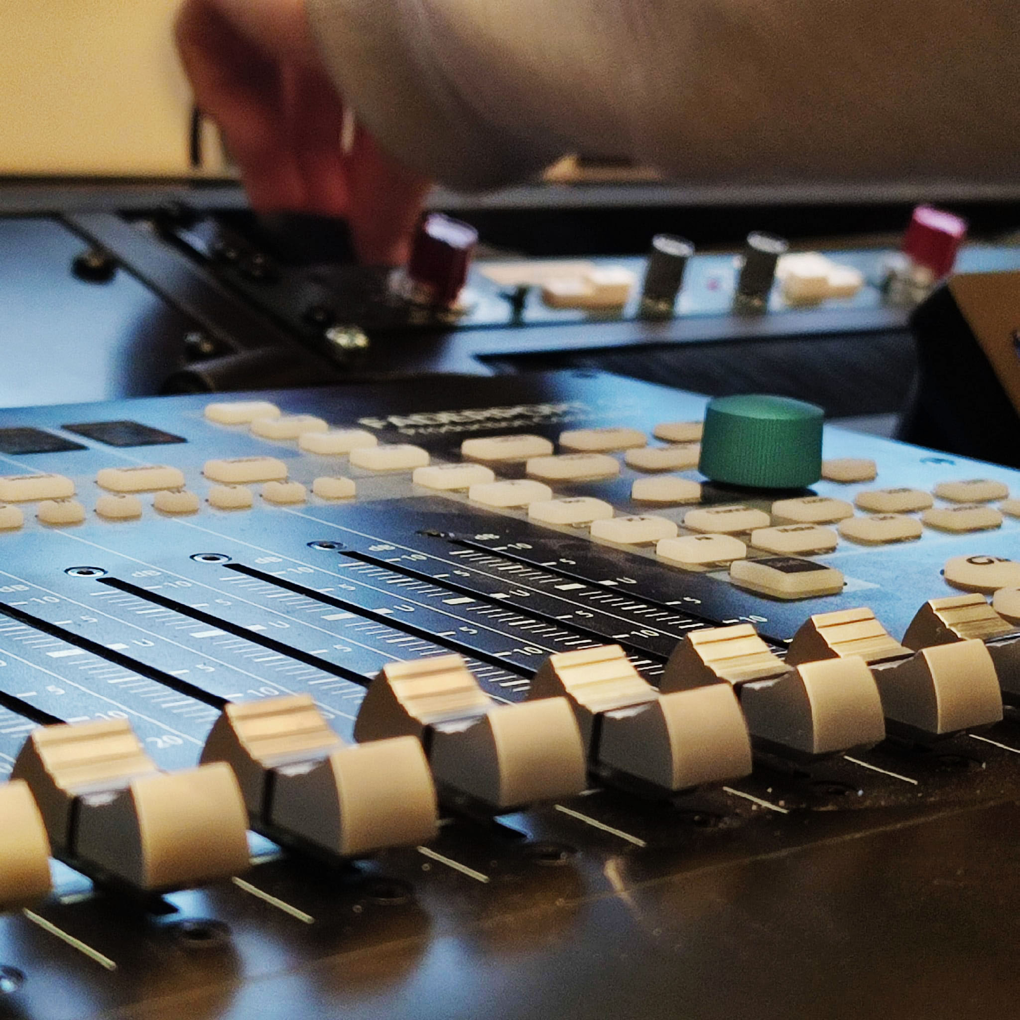 Mtee Studios – Studio d'enregistrement à Paris 5ème